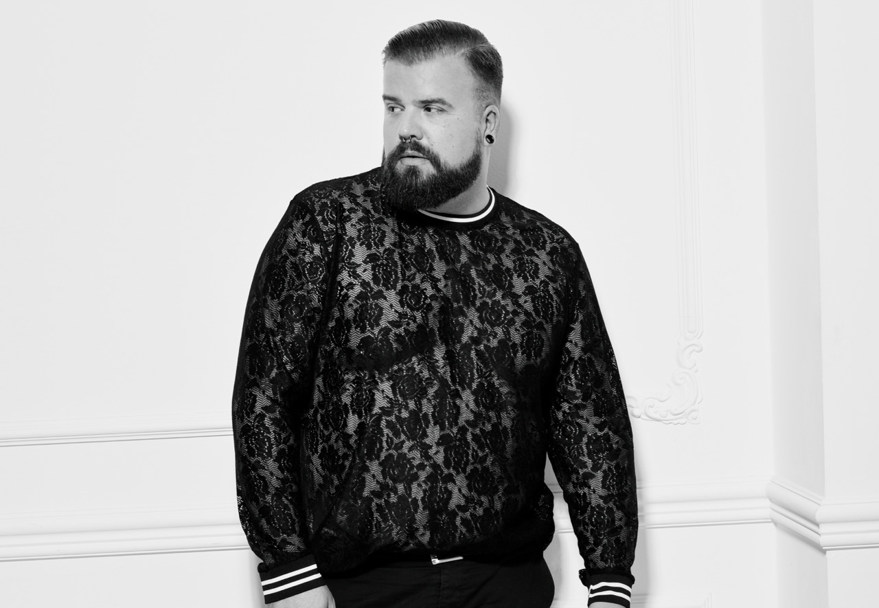 The Curvy Magazine - Extra Inches